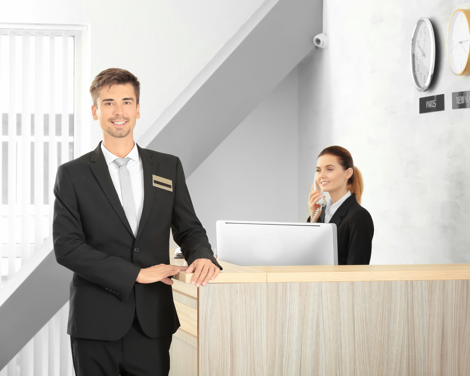 Skill Utama yang Wajib Dimiliki untuk Posisi Pekerjaan sebagai Resepsionis